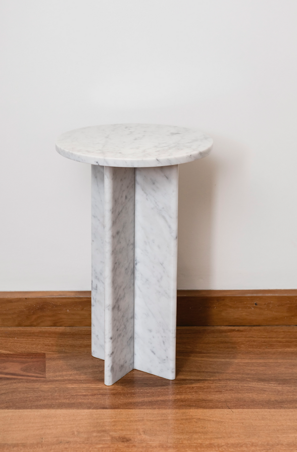 Mesa Auxiliar CRUZ Carrara – DOBLE ELE